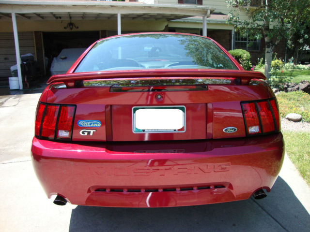 04 MUSTANG GT..ONLY 945 ORIGINAL MILES LIKE NEW.