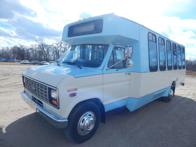 1990 Ford E350 Bus T136281
