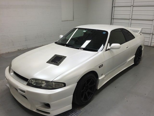 1996 White GTS-T R33!