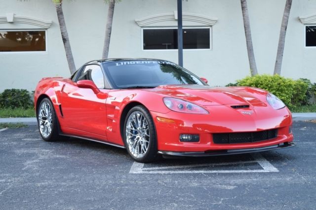2010 CORVETTE ZR1 3ZR