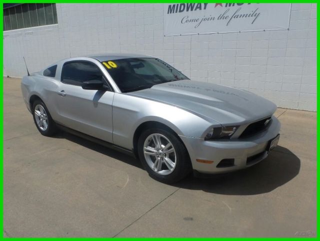 2010_Ford_Mustang_Automatic_V6_Clean_AutoCheck