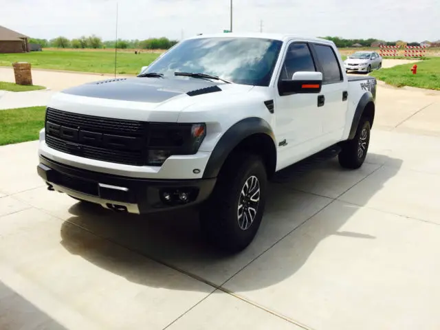 2014 Ford Raptor with Extras!