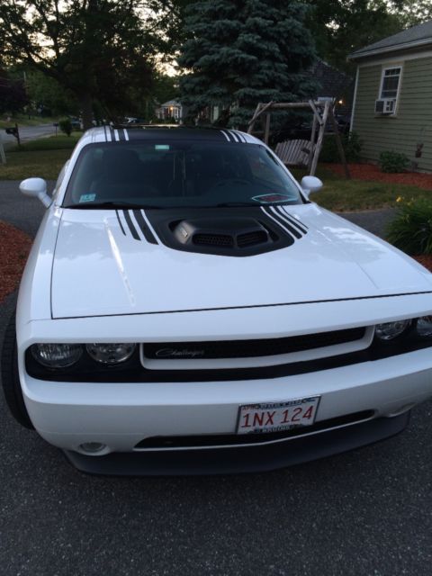 2014 r/t Hemi Shaker roof nav