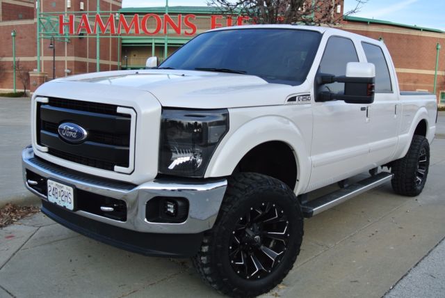 2015 Ford F-250 Lariat 4x4 6.7 Powerstroke LOADED!