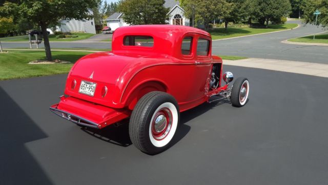 32 Ford 5 Window