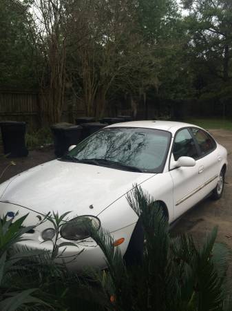 !996 Ford Taurus only 94k miles