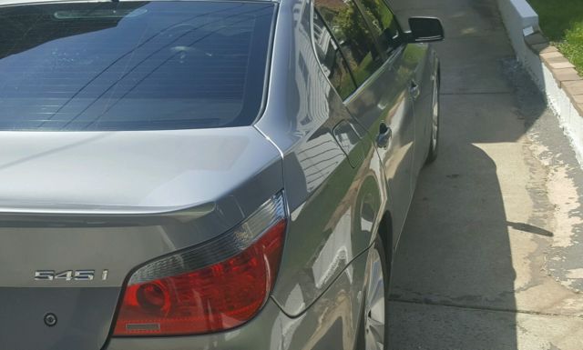 bmw 545i