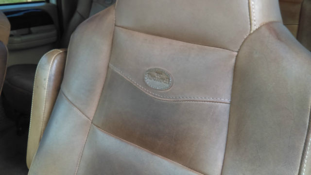 f-250King Ranch white, leather seats