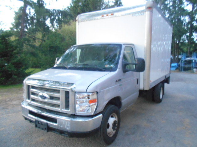 LO COST 2012 FORD E350 CUBEVAN
