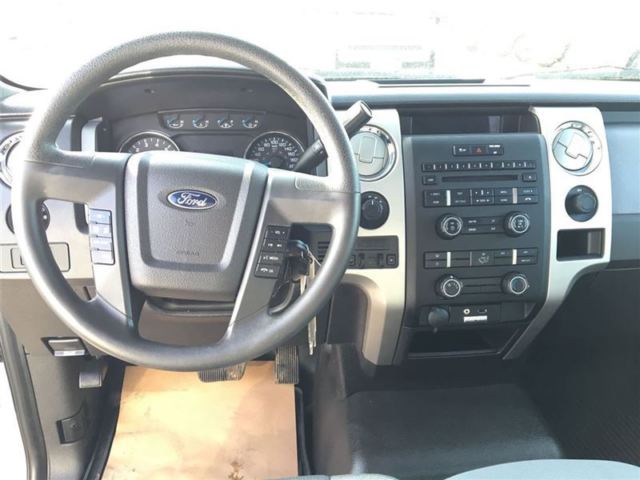 Low Miles! Ford F-150 XLT 5.0 V8