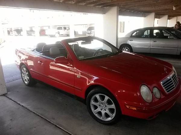 Red Convertible Mercedes-Benz CLK 320