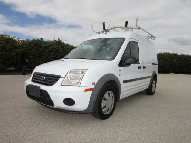 Texas VanTransit Connect XLT Mini Cargo Van 4-Door 2.0L Automatic Trans ...