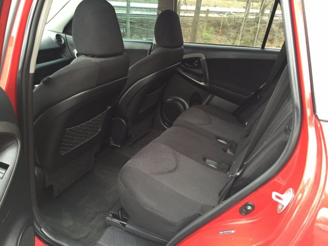 toyota rav 4 2009 super clean 4wd